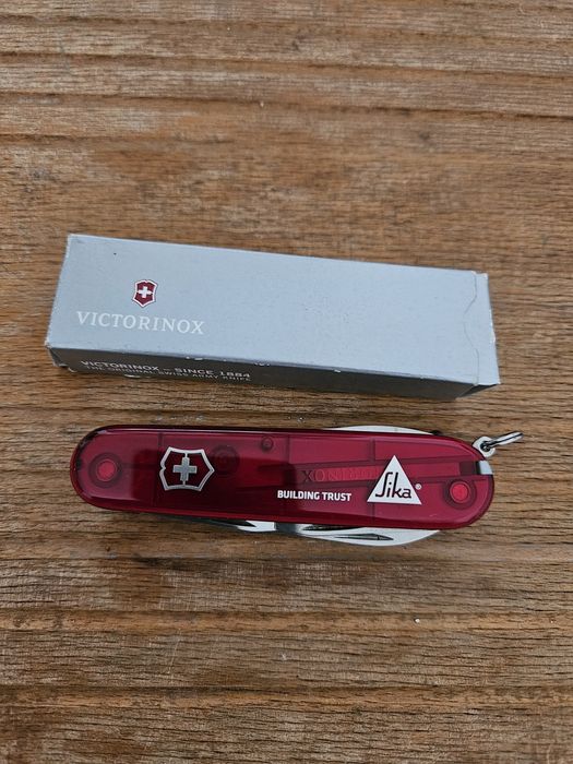 Нож victorinox spartan: 850 грн. - Охота / рыбалка Малые Селменци на Olx