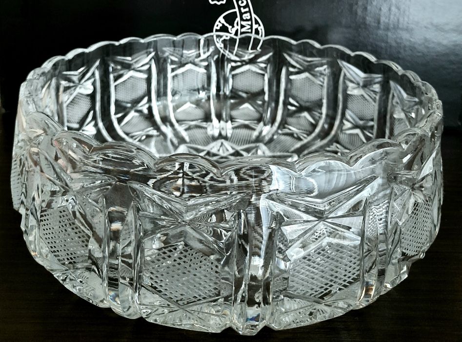 Ваза хрустальна 350 грн Посуд кухонне приладдя Київ на Olx