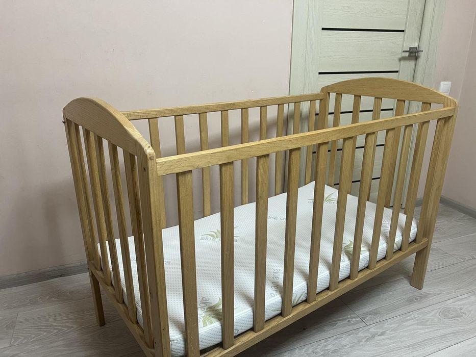 Ліжко ліжечко дитяче колиска 2 000 грн Дитячі меблі Дрогобич на Olx