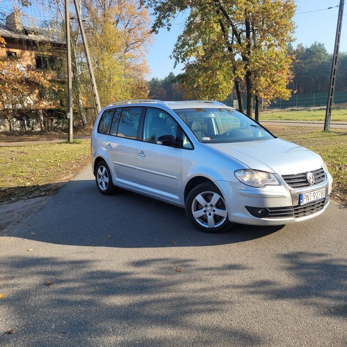 Volkswagen Touran 2.0tdi automat dsg Żyrardów • OLX.pl