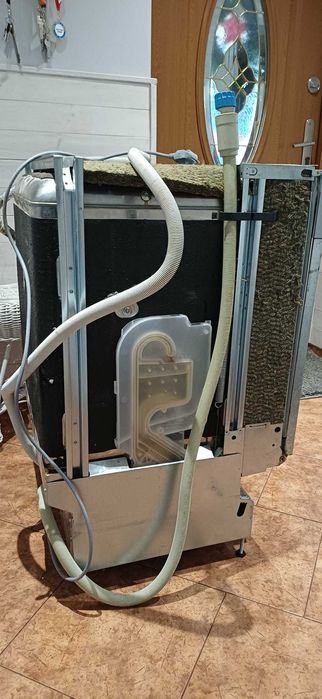 Zmywarka do zabudowy - używana Whirlpool - 60 cm Tarnawa • OLX.pl