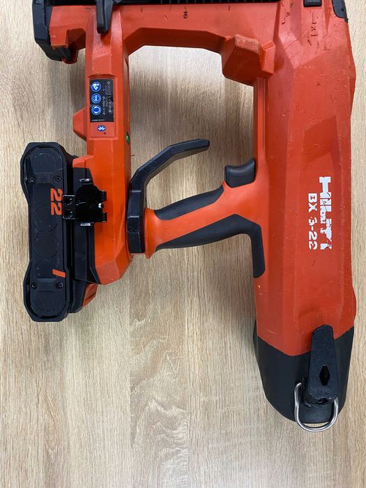 Gwoździarka Hilti akumulatorowy osadzak HILTI BX 3-ME-22 Aku B22-85 Kraśnik • OLX.pl