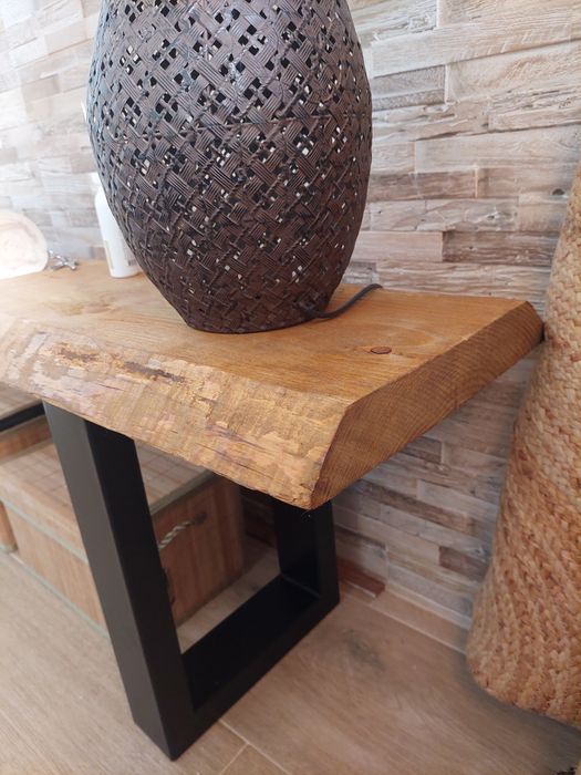 Aparador consola movel rustico Fernão Ferro • OLX Portugal