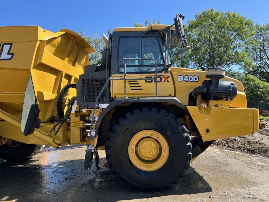 Wozidlo Bell B40 D super stan Zator • OLX.pl