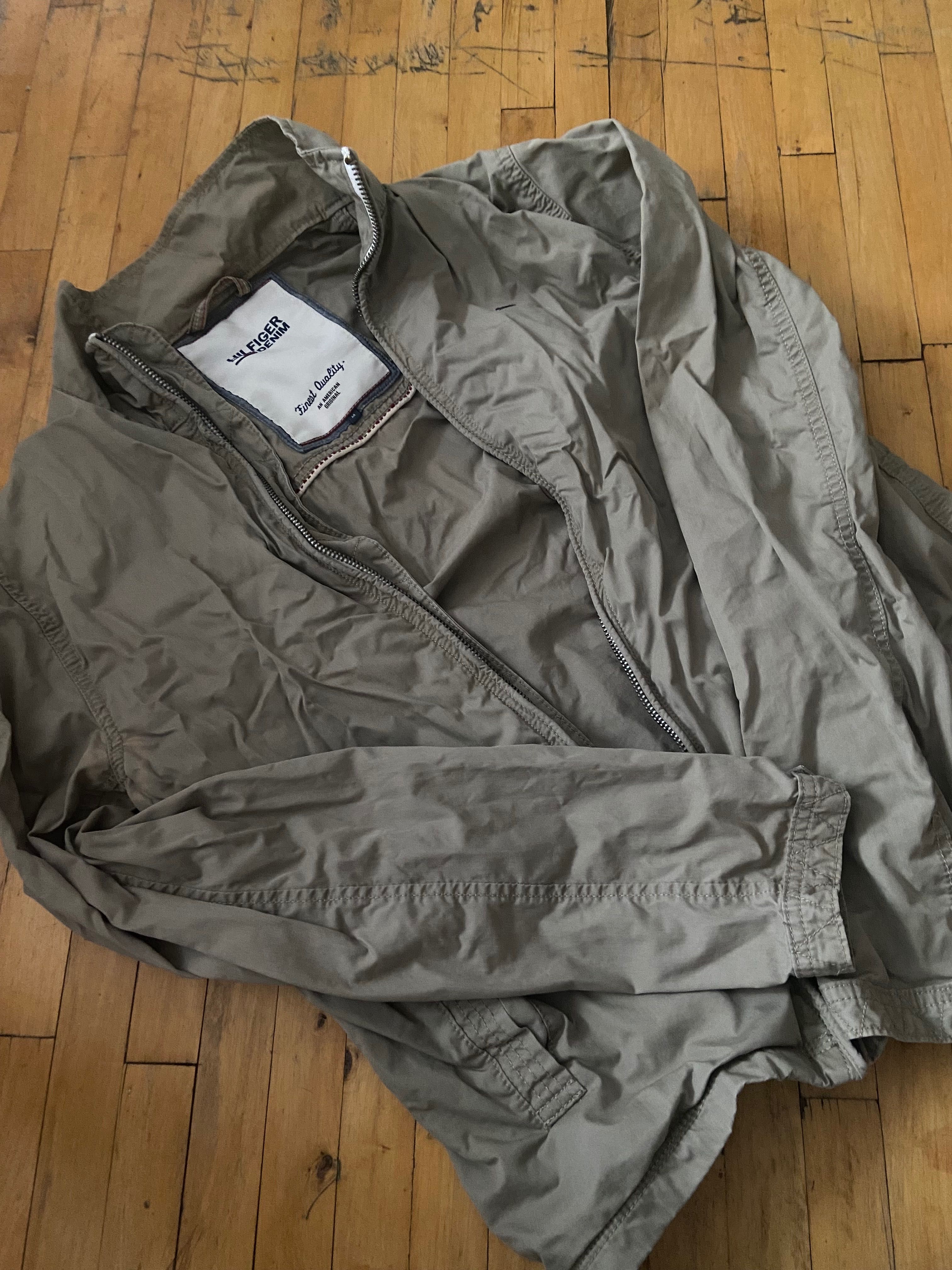 Куртка Tommy Hilfiger чол/жін: 250 грн. - Ветровки Запорожье на Olx