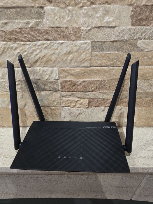 Router/modem Asus 600 mbps wireless Vila do Conde • OLX.pt