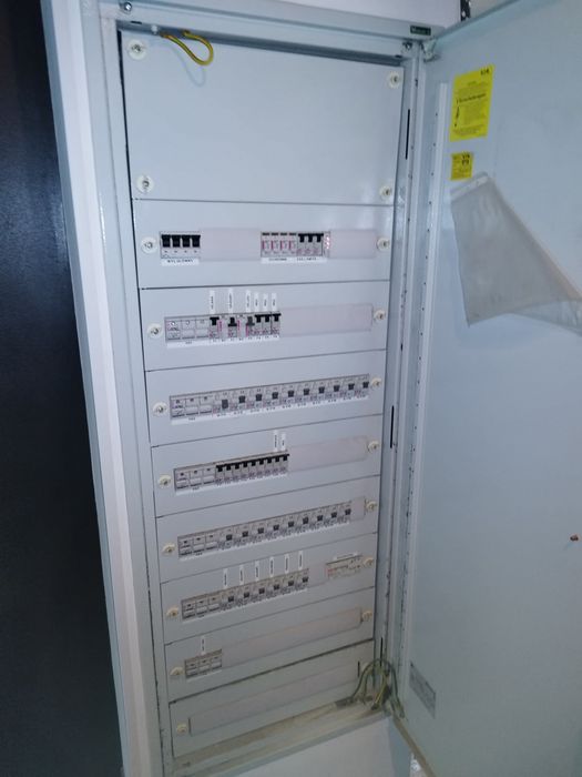 Rozdzielnia modułowa 7X24 P/T IP30 BP-U-3S-MES-600/15-ST 143140 EATON ...