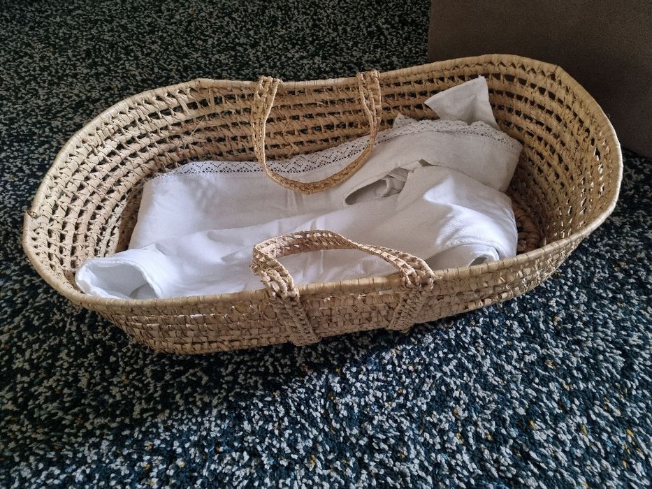 Alcofa Palha C/ Colchão e forro usado 2 Vezes faço Entrega domicílio ...