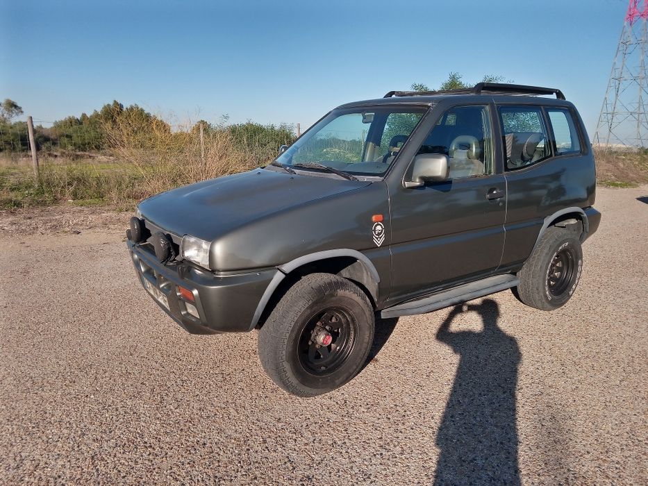 Ford maverick /Nissan Terrano Charneca De Caparica E Sobreda • OLX.pt