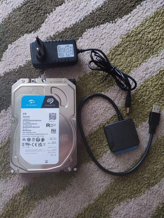 Dysk HDD Seagate SkyHawk 8TB 3,5''. Typ: PMR (CMR) +adapter SATA-USB ...