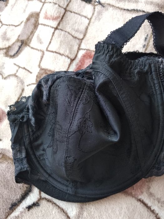 Бюстгальтер новий розмір 80G: 230 грн. - М'які бюстгалтери Вербка на Olx