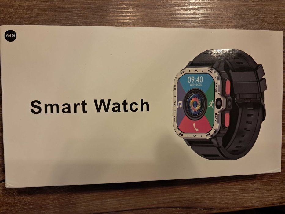 Nowy smart watch 64G ma ryskę na dolnym czujniku ale wszystko działa ...
