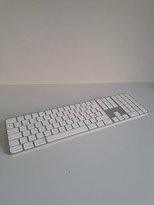 Teclado Apple Magic Keyboard Beato • OLX.pt