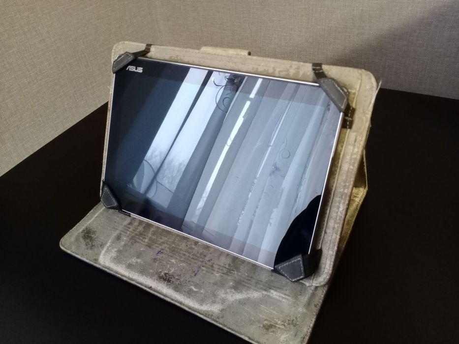 Планшет Asus ZenPad p021 8gb: 1 000 грн. - Asus Рівне на Olx