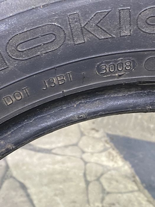 Зимова резина Nokian 165/70 R14: 400 грн. - Автошини Рівне на Olx