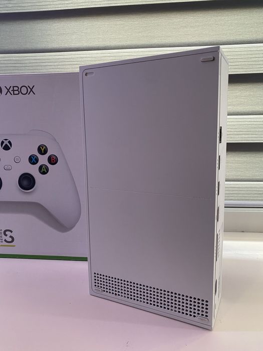Xbox series s 512gb / хбокс сирис с: 7 200 грн. - Приставки Южне на Olx