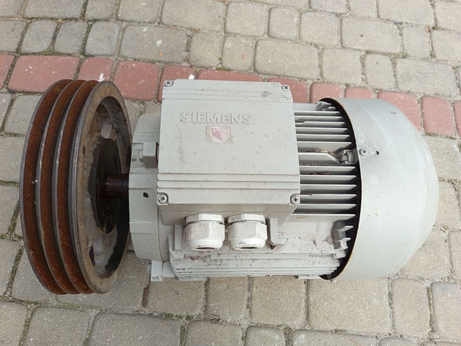 Silnik elektryczny Siemens 14 KW Cyców • OLX.pl
