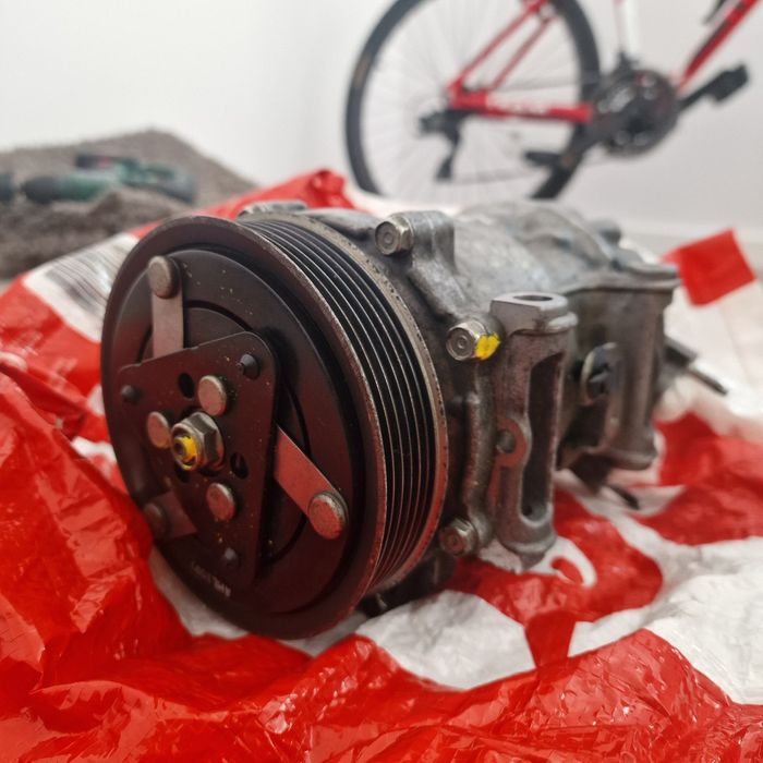 COMPRESSOR AC R134a Original Amora • OLX Portugal