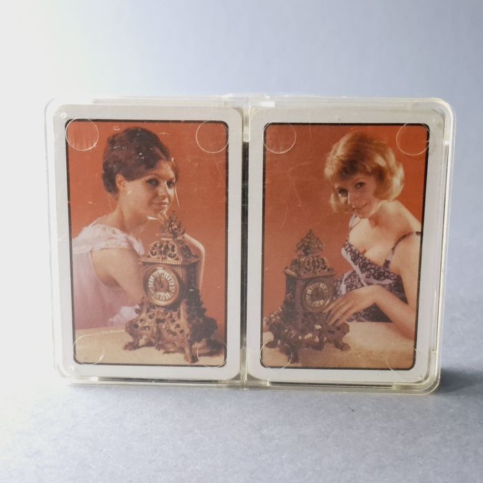 Lata 70-te piękne karty do gry coeur kobiety zegary Bielawa • OLX.pl