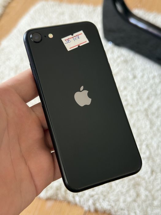 IPhone SE 2020 (SE2) 128Gb Black: 4 000 грн. - Смартфони / мобільні телефони Одеса на Olx
