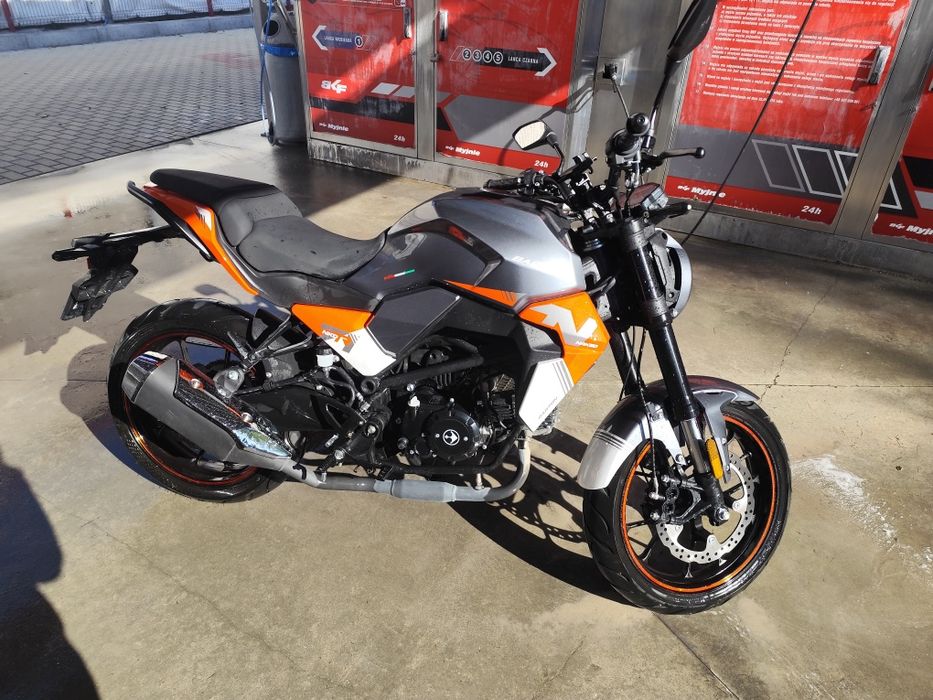 Motocykl barton naked 50 , motorower Jędrzejów • OLX.pl
