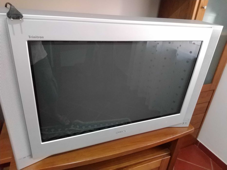 TV Sony de tubo, ecrã 32" Nossa Senhora de Fátima • OLX Portugal