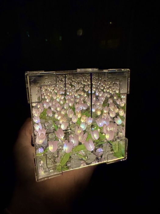 12 см світильник 3Д куб безкінечні тюльпани 230 грн Освітлення Київ на Olx