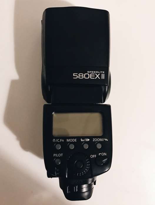 Flash Canon 580 EXII Avenidas Novas • OLX.pt