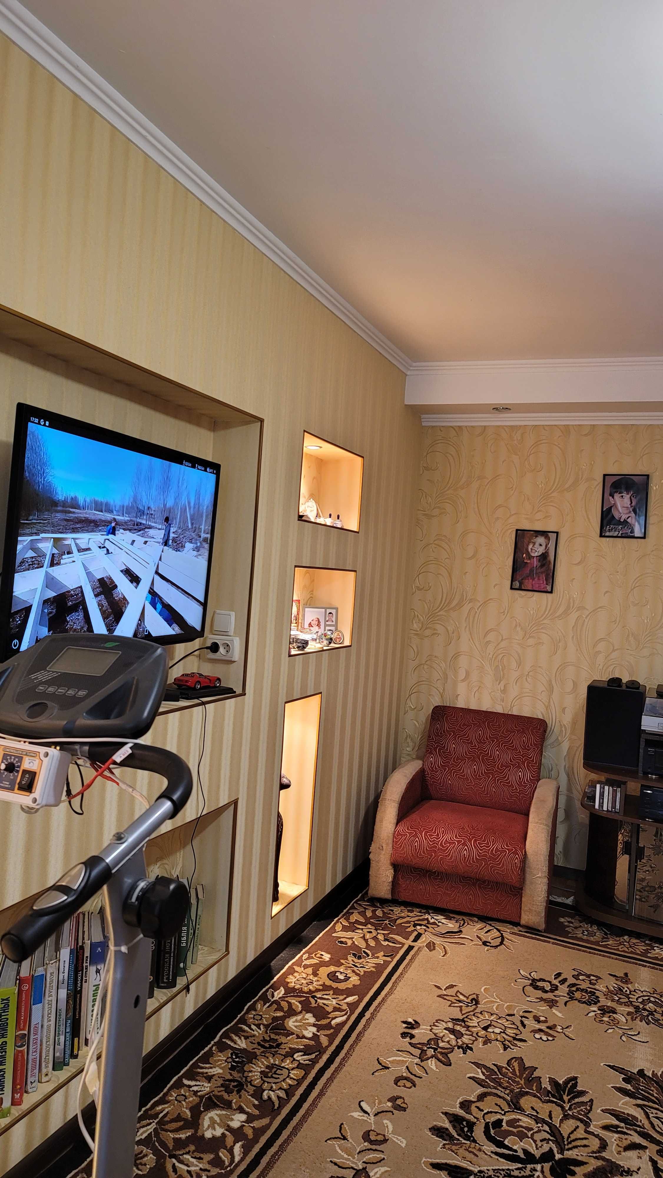 Продам 3-ри кімнатну "чешку": 9 000 $ - Продаж квартир Марганець на Olx