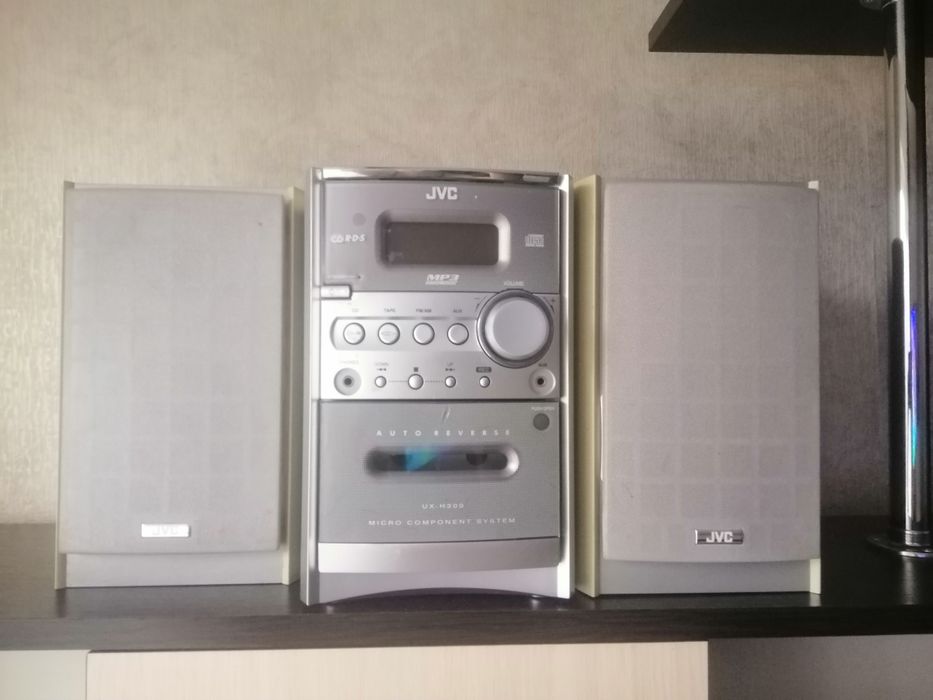 Музыкальный центр JVC UX-H300: 1 500 грн. - Музичні центри Чернігів на Olx
