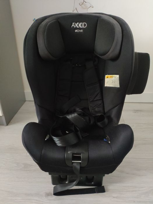 Fotelik samochodowy Axkid Move 9-25kg tyłem do jazdy Rzeszów • OLX.pl