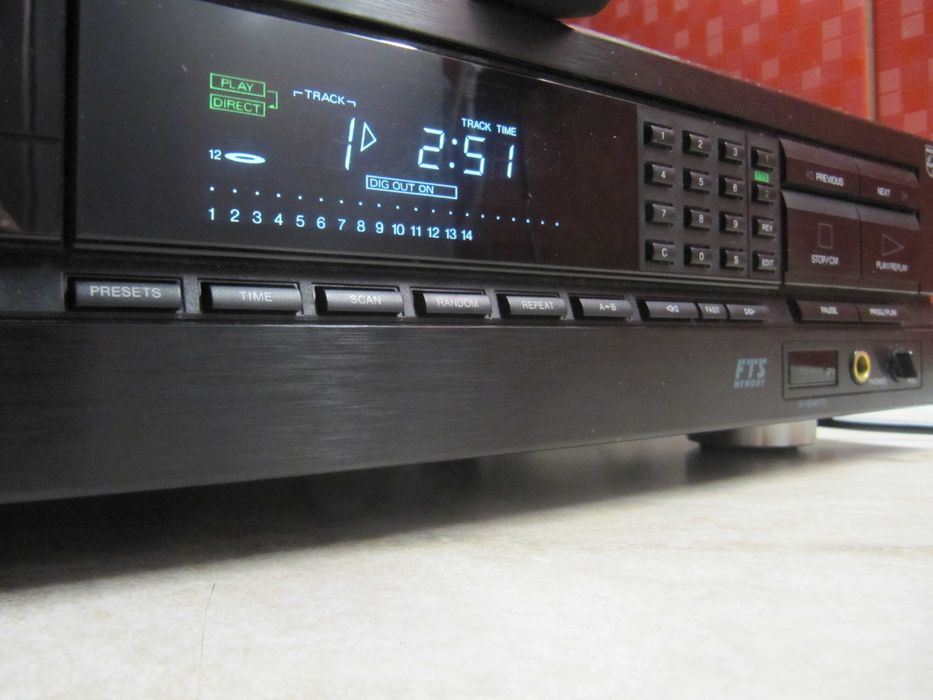 БРЕНДОВЫЙ CD-Проигрыватель PHILIPS CD-824 *Made in Belgium: 6 800 грн ...