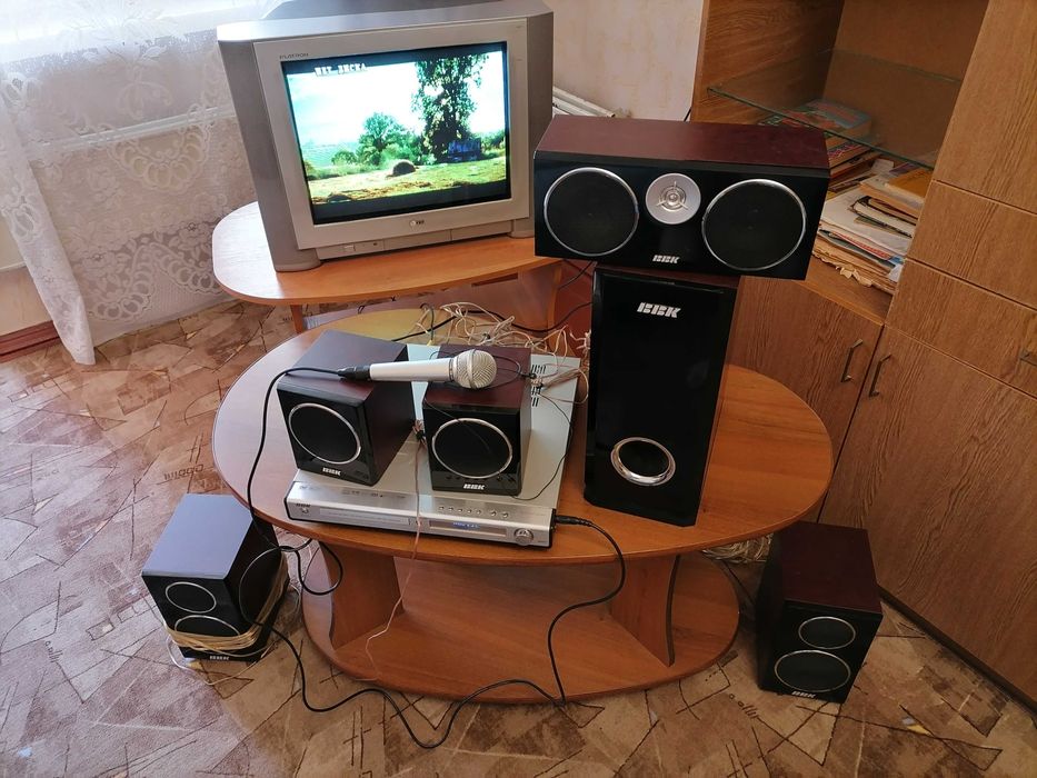 Домашний кинотеатр BBK DK1020S: 3 000 грн. - Акустичні системи Чернігів на Olx