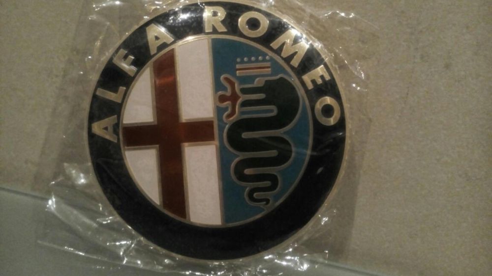 Mais de 250 vendidos! Alfa Romeo emblema logotipo frontal e traseira ...