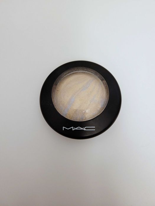 Mac Cosmetics Lightscapade Mineralize Skinfinish rozświetlacz Warszawa ...