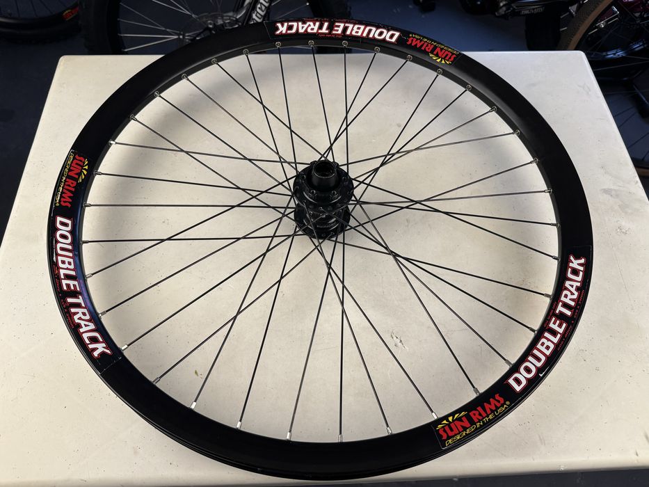 Koło Sun rims Double Track 26” 36h, piasta Prodigy 20x110 Retro DH Wyry ...