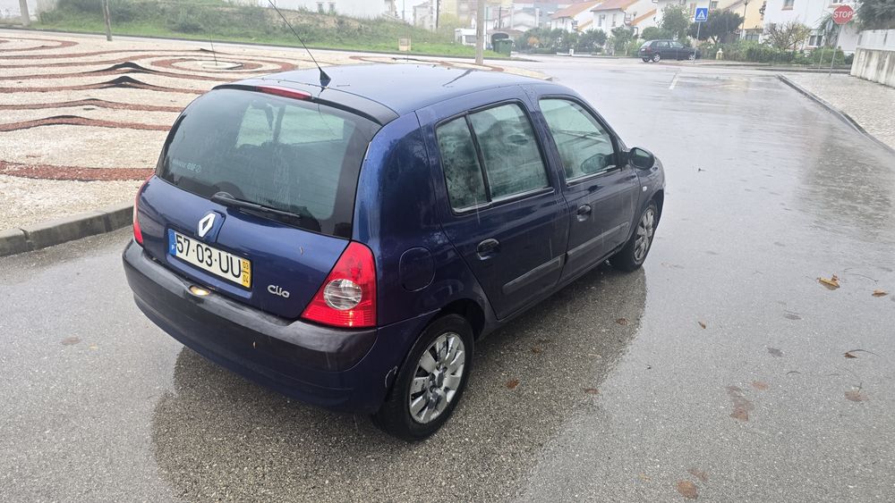 Vende se Renault clio 1.5 dci Torres Novas (São Pedro), Lapas E Ribeira ...