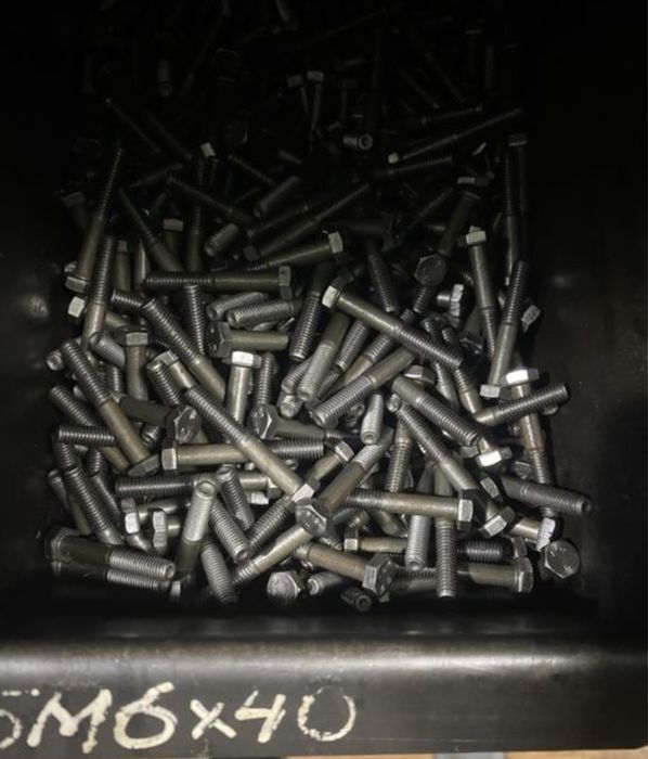 Болт М6х12-70 чорні: 1 грн. - Елементи кріплення Кременчук на Olx