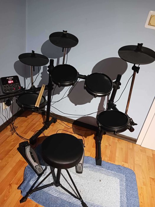 Perkusja elektryczna Alesis turbo mesh kit Paniówki • OLX.pl
