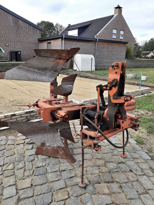 Pług 1 skibowy obrotowy hydrauliczny Baeke Osieczany • OLX.pl