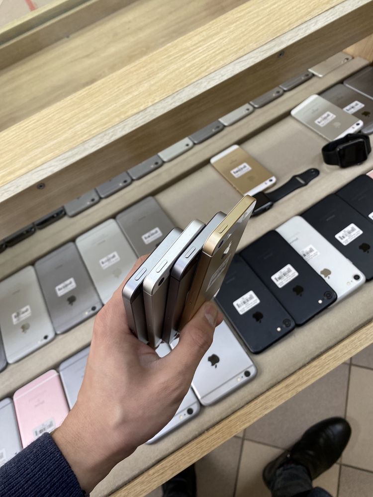 IPhone SE 2016 16/32/64/128Gb * Гарантія* айфон се * Олх доставка: 1 ...