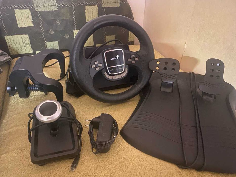 Logitech Genius Twin Wheel 900° FF: 3 300 грн. - Аксесуари Київ на Olx