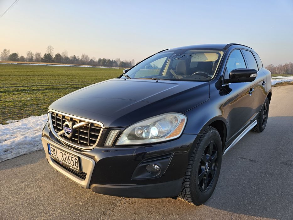 Volvo XC60 2.4 D5 AWD , 7 lat jeden właściciel Opatów • OLX.pl