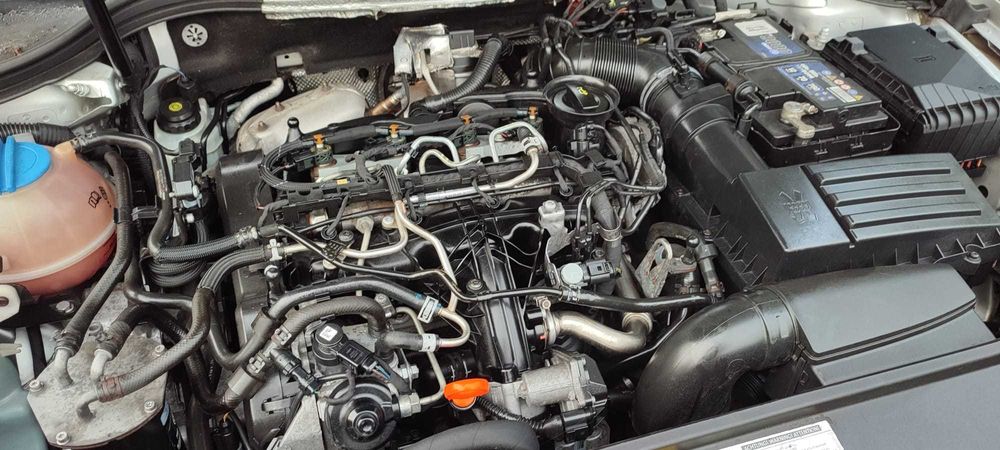 Vw passat b7 Skoda kompletny silnik osprzet turbo 2.0 tdi CFF CFFB * Dąbrowa Górnicza • OLX.pl