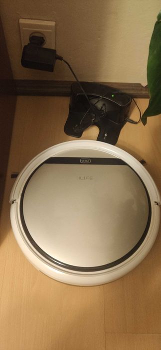 ILife v5. Odkurzacz automatyczny iLife v5 na części! Ujazd Górny • OLX.pl
