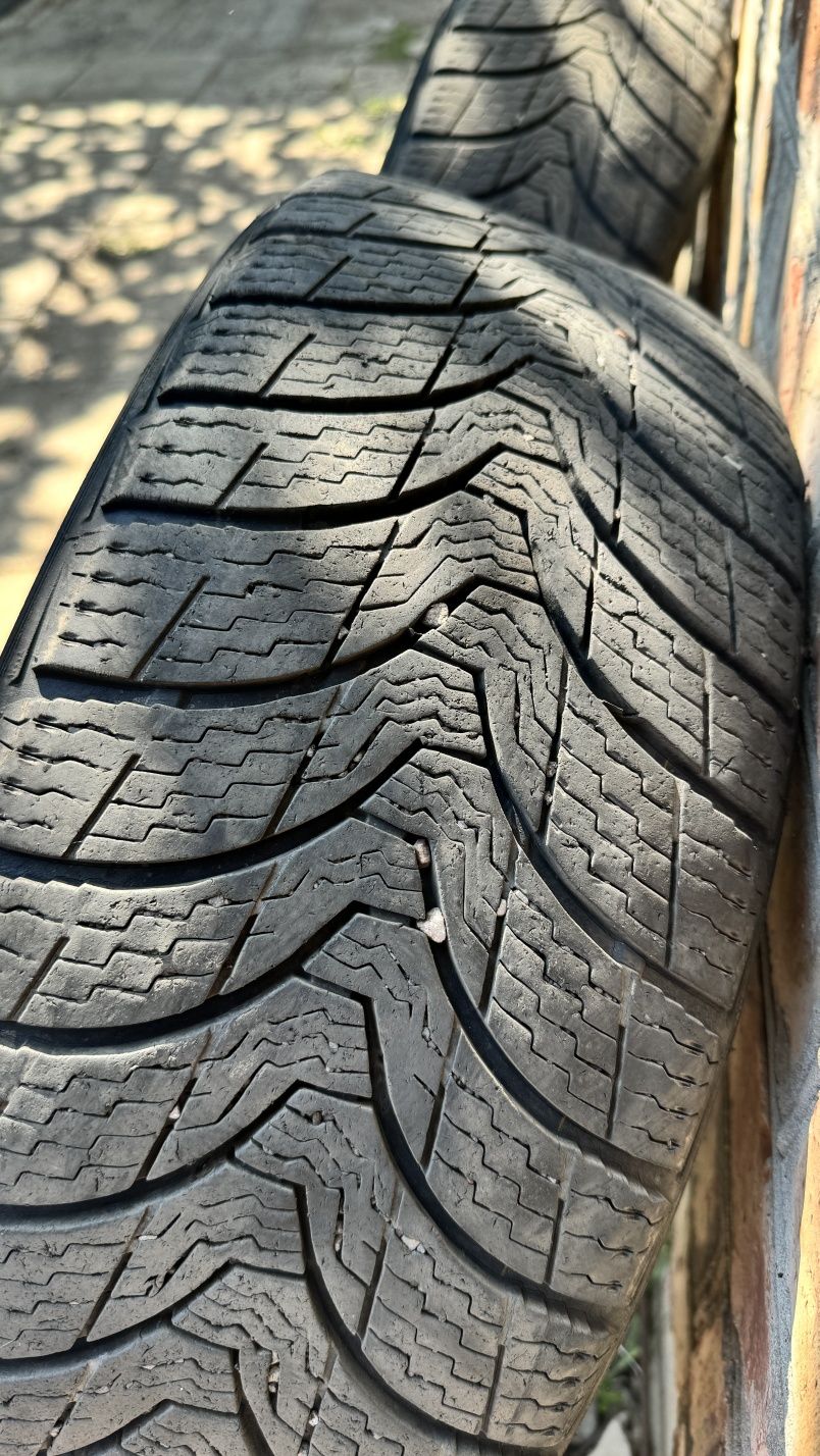 Резина зима 205×55 r16: 1 000 грн. - Автошини Слов'янськ на Olx