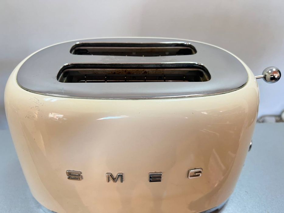 Тостер Smeg TSF01CREU: 2 300 грн. - Інша техніка для кухні Борислав на Olx