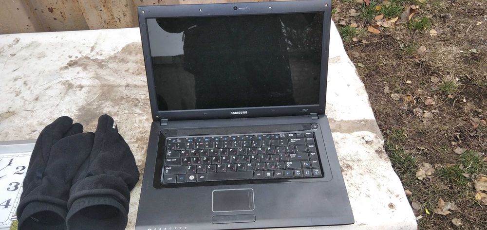 Ноутбук Samsung NP-R522: 400 грн. - Ноутбуки Полтава на Olx