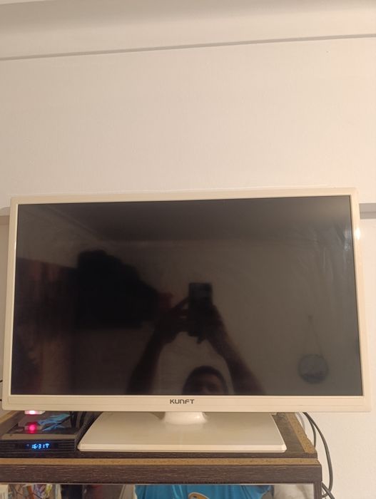 Tv kunft 24pol. (sem comando original) Algueirão-Mem Martins • OLX.pt