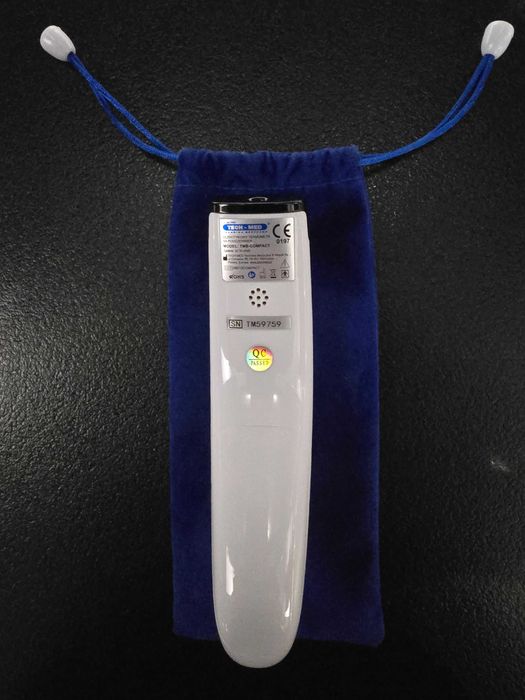 Termometr bezdotykowy Tech-Med TMB-COMPACT z etui, stan igła jak nowy Poznań Grunwald • OLX.pl